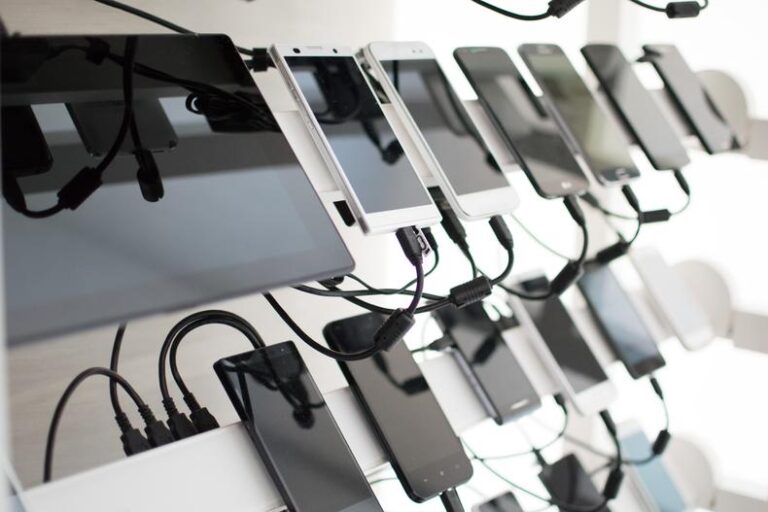 Top Device Farms to Test Mobile Applications